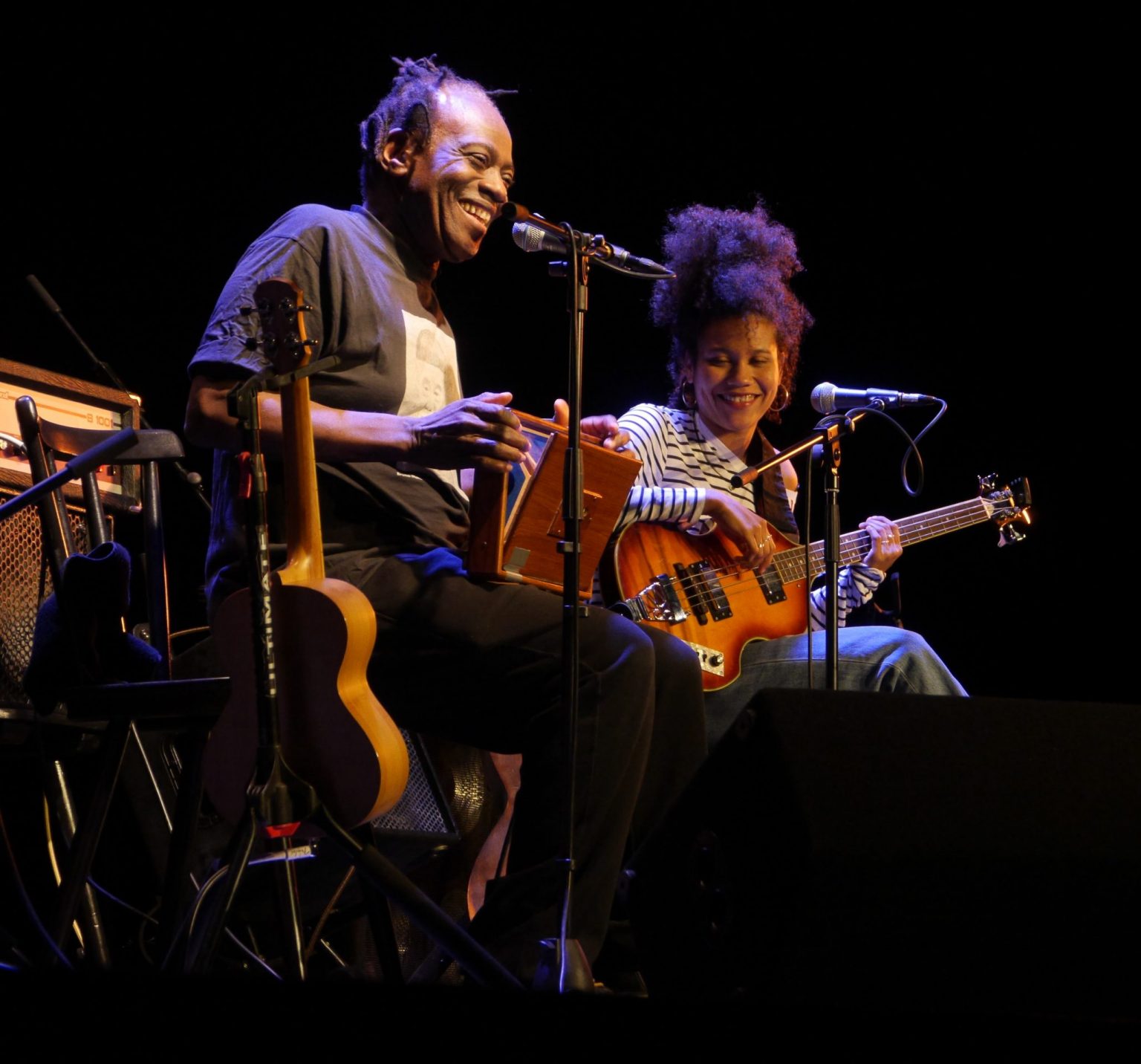 About – Wally & Ami Warning